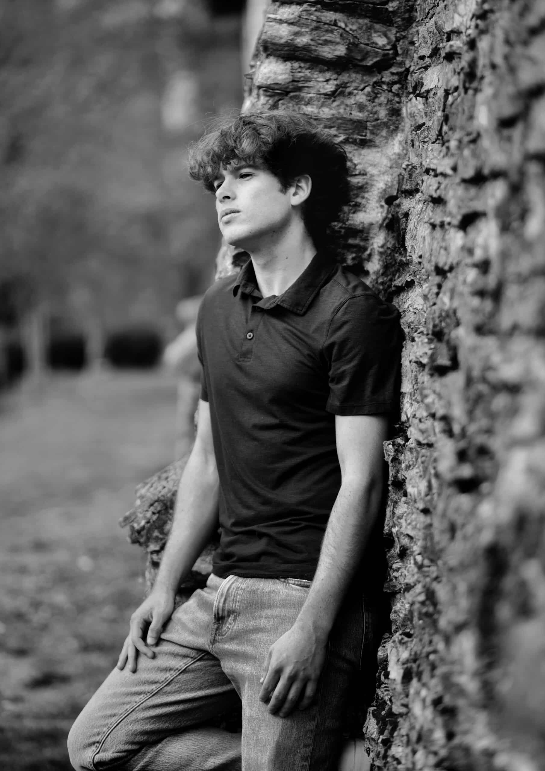Essential and Creative Poses for Senior Boys | Zenfolio